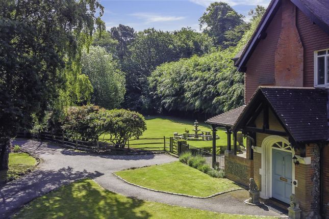 Dorking Road, Tadworth KT20, 5 bedroom end terrace house for sale ...