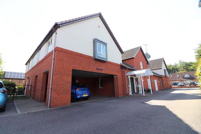 Hughes Court, Lucas Gardens, Luton, Bedfordshire LU3, 1 bedroom flat ...