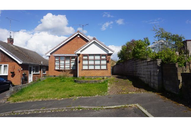 Hunt Avenue, Heanor DE75, 3 bedroom detached bungalow for sale ...