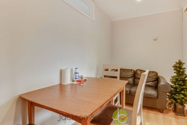 Avon Way, Colchester CO4, 3 bedroom flat to rent - 64043403 | PrimeLocation