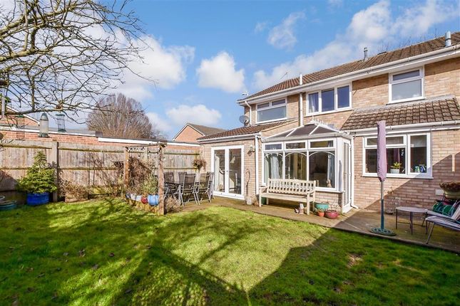 Netley Close, Vinters Park, Maidstone, Kent ME14, 4 bedroom end terrace ...