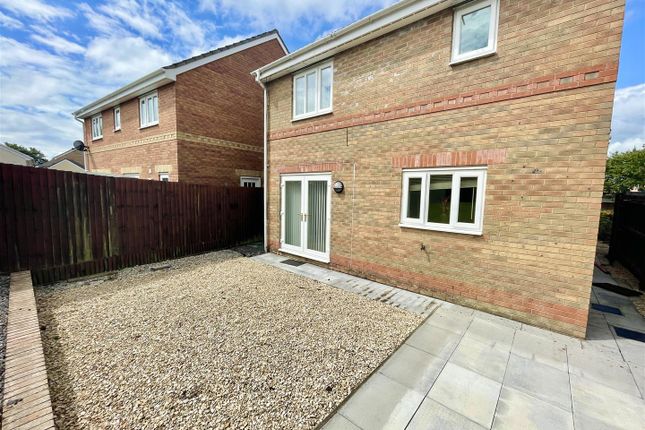 Pant Bryn Isaf, Llwynhendy, Llanelli SA14, 3 bedroom detached house for ...