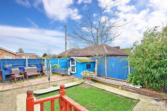 Town Road, Cliffe Woods, Rochester, Kent ME3, 3 bedroom bungalow for ...