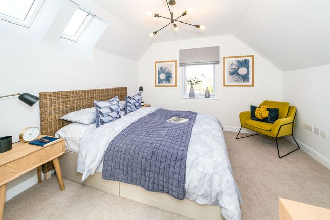 Portland Drive, Merstham, Redhill RH1, 3 bedroom terraced house for ...