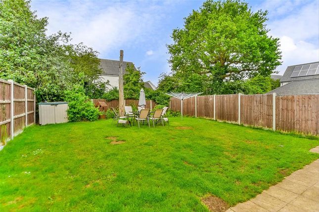 Clayhill Gardens, Hoo, Rochester, Kent ME3, 4 bedroom detached house ...