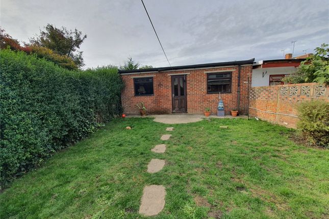 Vicarage Farm Road Hounslow Middlesex Tw5 4 Bedroom Semi Detached