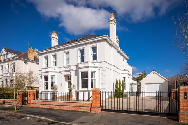 Houses for Sale in Cheltenham - Cheltenham Houses to Buy - Primelocation