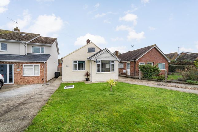 2 bed bungalow for sale in Clover Rise, Whitstable CT5 - Zoopla