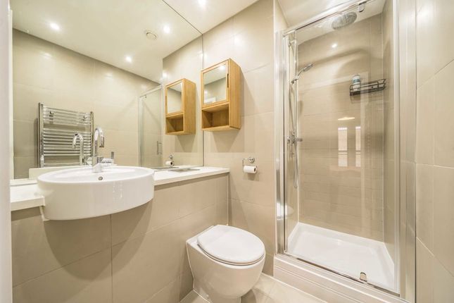 Plumbers Row, London E1, 2 bedroom flat to rent - 68916657 | PrimeLocation