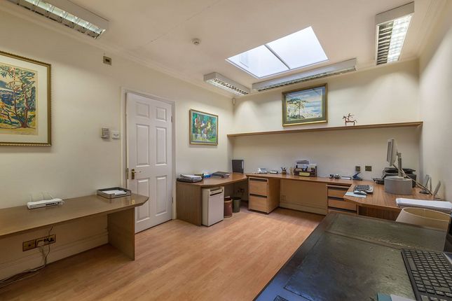 Wilton Row, London SW1X, 2 bedroom flat for sale - 46403253 | PrimeLocation