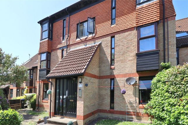 Woking, Surrey GU21, 1 bedroom flat for sale - 64855377 | PrimeLocation