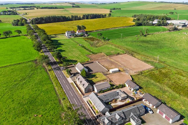 Cleghorn, Larark ML11, 3 bedroom cottage for sale - 67816352 ...