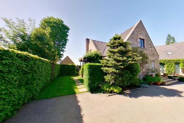 16 Moy House Court, Moy, Near Forres IV36, 3 bedroom cottage for sale ...