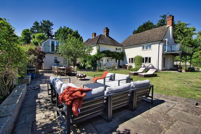 Bagshot Road, Chobham, Woking GU24, 5 bedroom detached house for sale ...