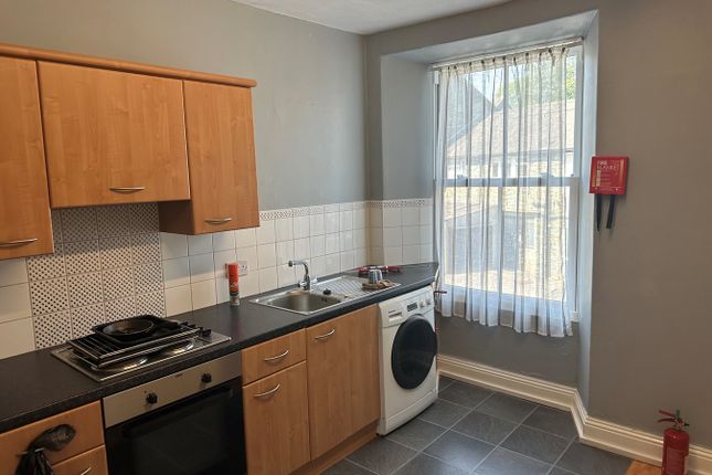 Compston Road, Ambleside LA22, 2 bedroom flat to rent - 66144990 ...