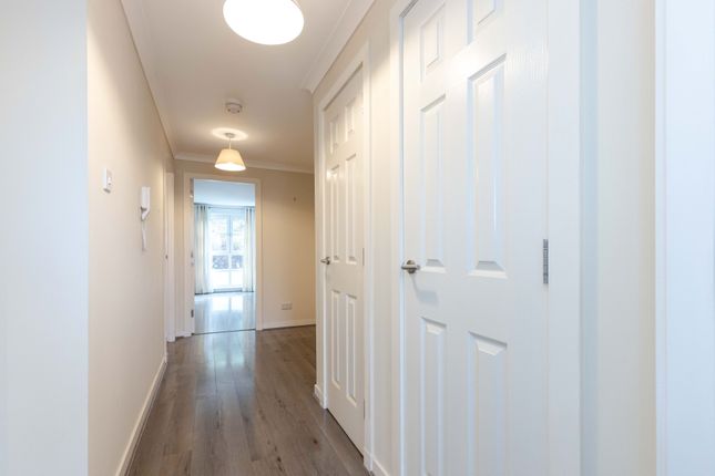 90 Flat 2, Chesser Crescent, Edinburgh EH14, 2 bedroom flat for sale ...