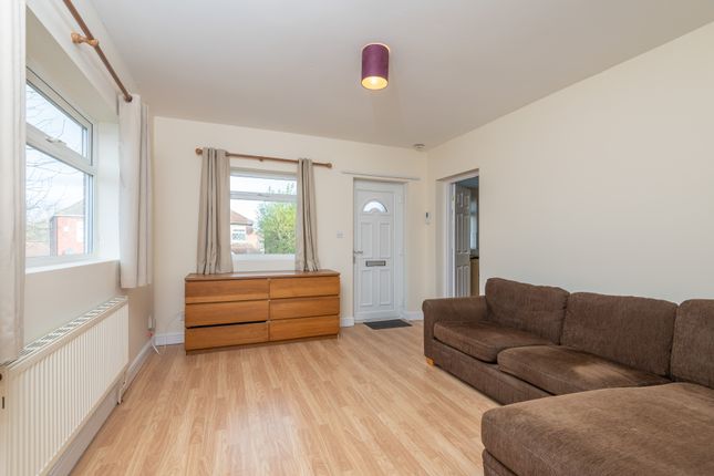 Gledhow Park Avenue, Chapel Allerton, Leeds LS7, 1 bedroom flat to rent ...