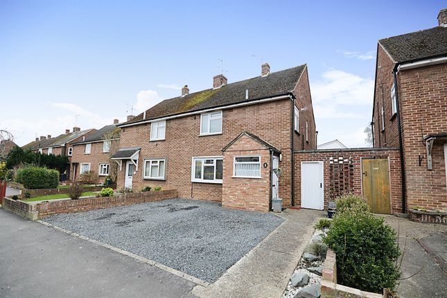 Woodhall Road Broomfield Chelmsford Cm1 3 Bedroom Semi Detached