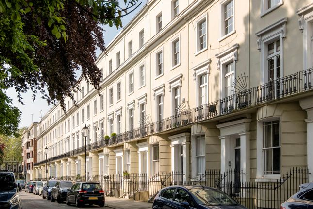Norland Square, Holland Park, London W11, 3 bedroom maisonette for sale ...