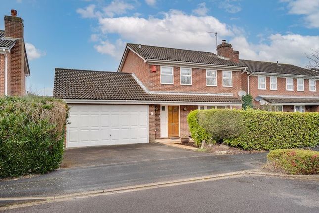 Property for sale in High Oaks Close, Locks Heath, Southampton SO31 ...