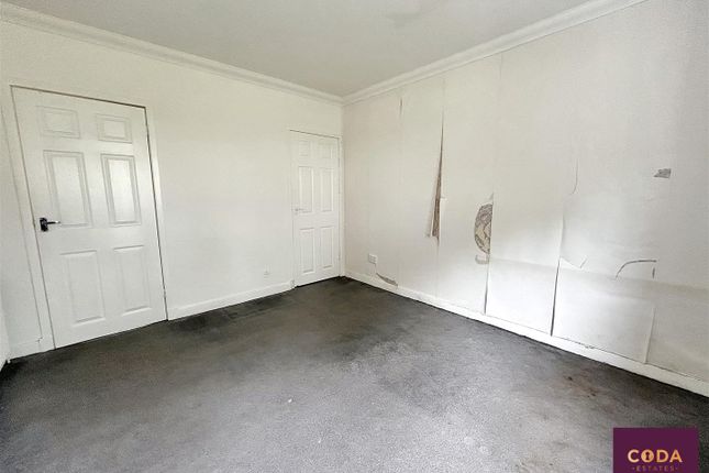 Croftfoot Road, Glasgow, Glasgow G45, 2 bedroom flat for sale ...
