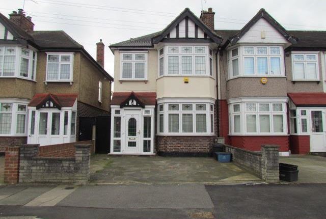3 Bed End Terrace House For Sale In Christie Gardens Chadwell Heath