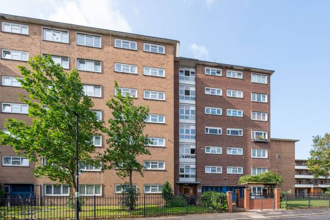Gover Court, Paradise Road, Clapham North, London SW4, 2 bedroom flat ...