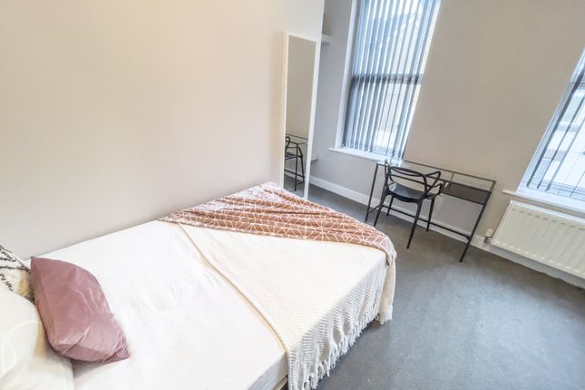 Holt Road, Liverpool L7, 3 bedroom shared accommodation to rent ...