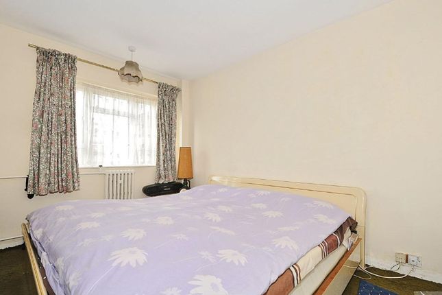 Elgood House, Wellington Road, London NW8, 2 bedroom flat for sale ...