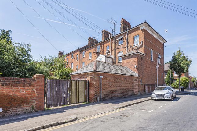 Russell Street, Reading RG1, 4 bedroom town house for sale - 61945907 ...