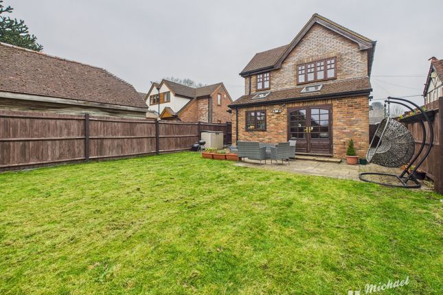 Common Road, Kensworth, Dunstable, Bedfordshire LU6, 4 bedroom detached ...