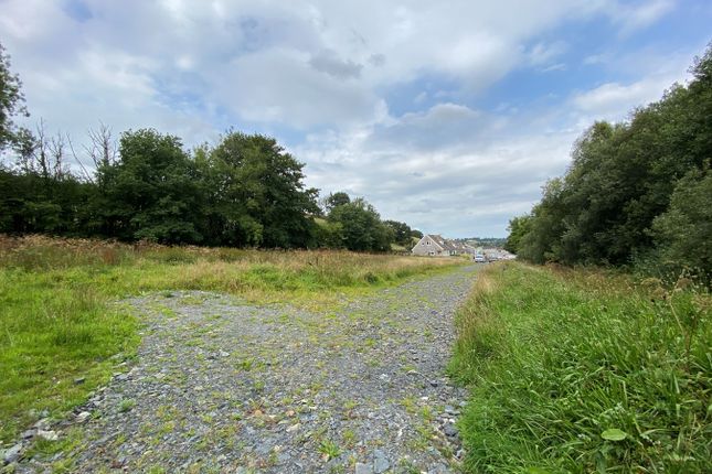 Bro Einon, Llanybydder SA40, land for sale - 63358219 | PrimeLocation