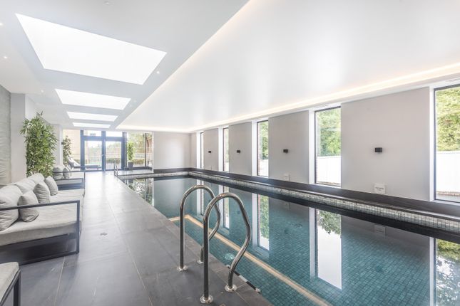 King Edward Vii Apartments, Kings Drive, Midhurst GU29, 2 bedroom flat ...