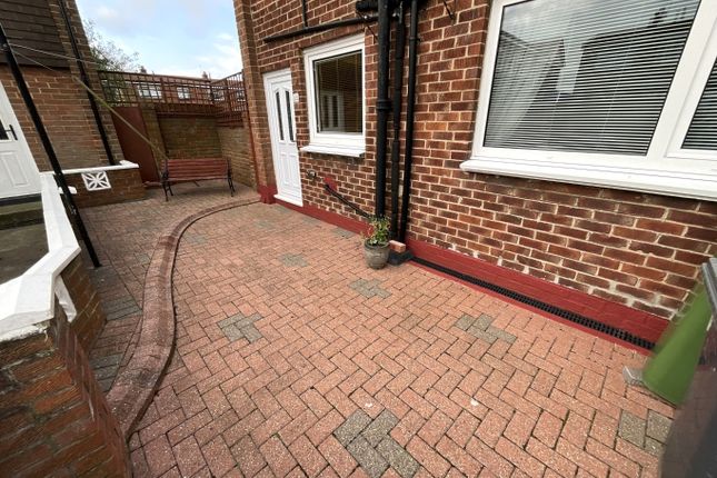 Chatsworth Road Jarrow Tyne And Wear Ne32 3 Bedroom End Terrace House