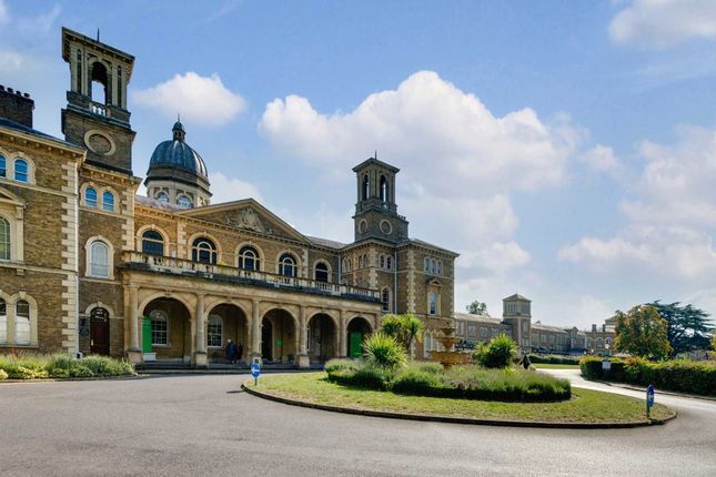 Royal Drive, London N11, 3 bedroom flat for sale - 68488887 | PrimeLocation