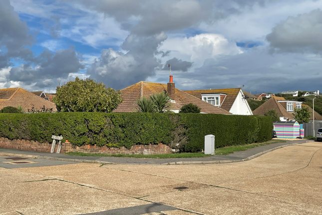 Bayview Road, Peacehaven BN10, 3 bedroom detached bungalow for sale ...
