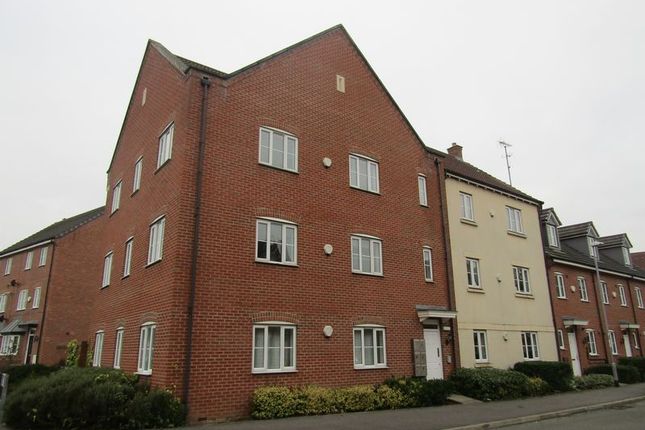 2 bed flat for sale in Waterfields, Retford DN22 - Zoopla