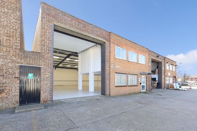 Unit D16, Park, Motherwell Way, Grays, West Thurrock RM20, industrial ...