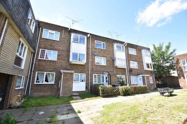 Copenhagen Close, Luton LU3, 2 bedroom flat for sale - 63710859 ...