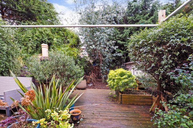 Sutton Passeys Crescent, Nottingham NG8, 4 bedroom detached house for ...