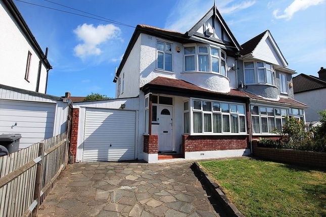 3 bed property for sale in Selworthy Road, Catford, London SE6 - Zoopla