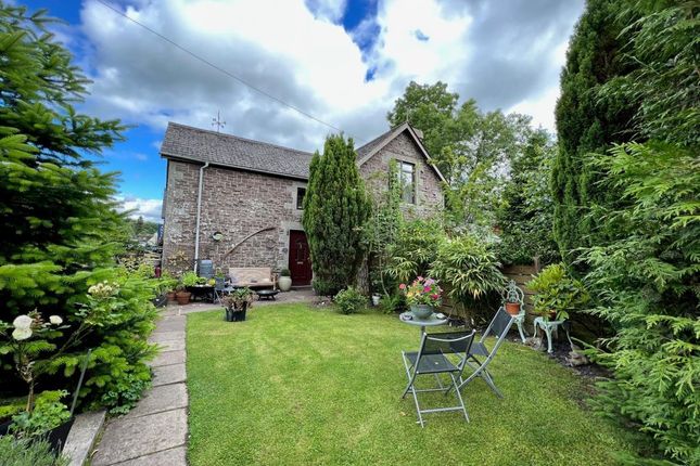 Trecastle, Brecon LD3, 2 bedroom semi-detached house to rent - 64199995 ...