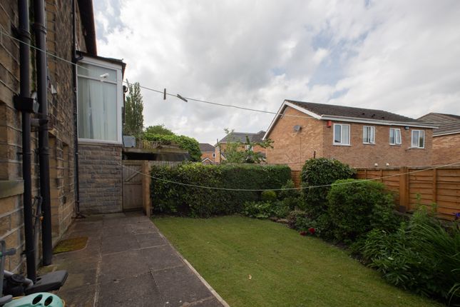 Woodside Road, Huddersfield HD4, 4 bedroom terraced house for sale ...