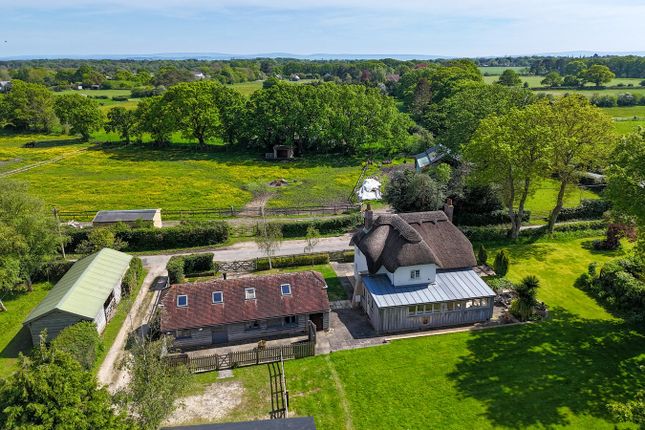 Wooden House Lane, Pilley, Lymington SO41, 4 bedroom detached house for ...