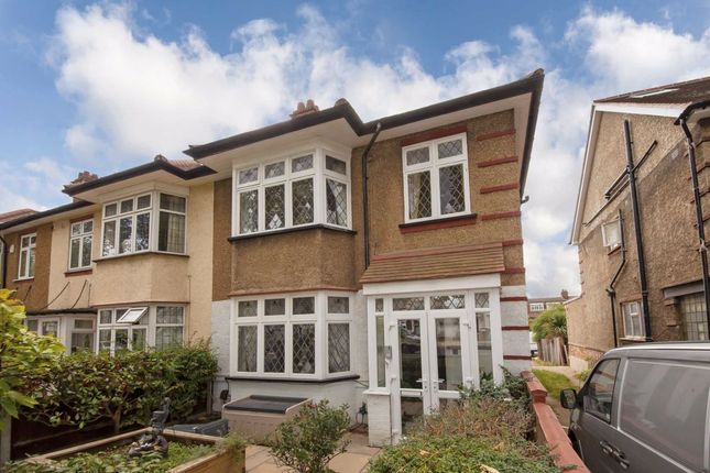 3 bed property for sale in Boston Manor Road, Brentford TW8 - Zoopla
