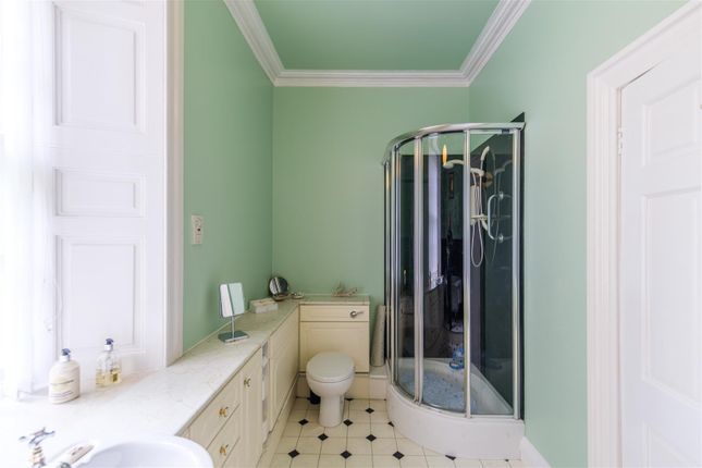 Stonehouse Road, Strathaven ML10, 3 bedroom detached house for sale ...