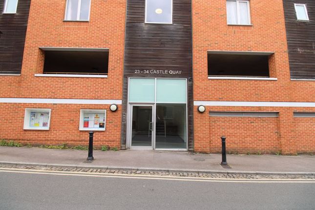 Castle Lane, Bedford MK40, 1 bedroom flat for sale - 67871721 ...