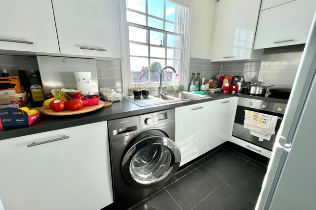 Augusta Road, Ramsgate, Kent CT11, 2 bedroom flat for sale - 62366907 ...