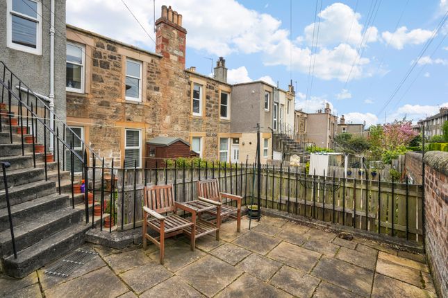 2 Kenmure Avenue, Willowbrae, Edinburgh EH8, 2 bedroom flat for sale ...