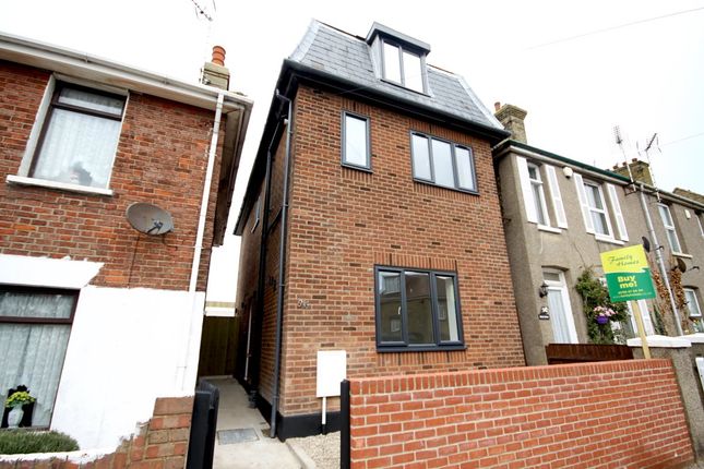 Marine Parade, Sheerness ME12, 3 bedroom detached house for sale ...